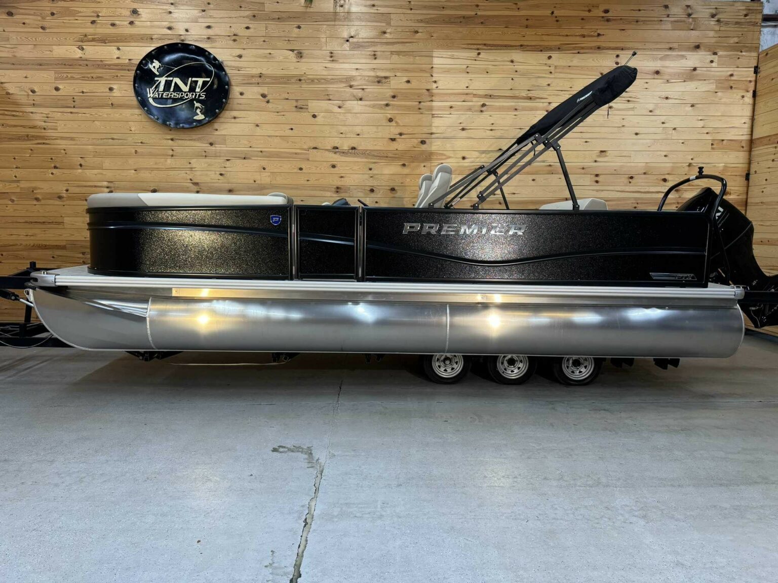 Premier – TNT Watersports