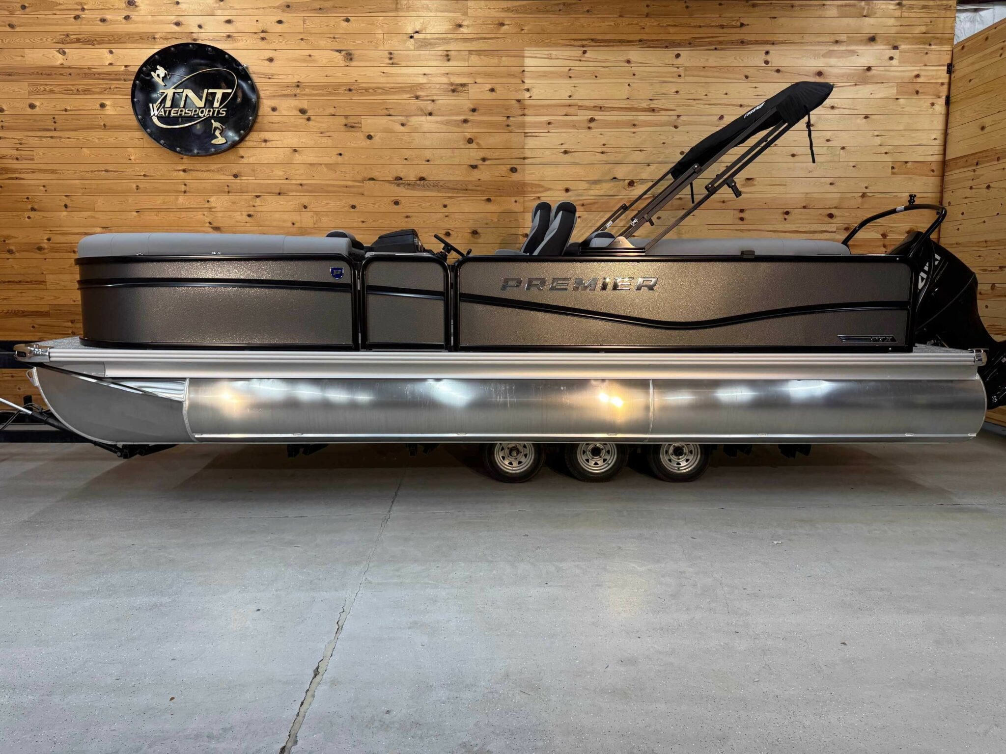 Premier – TNT Watersports